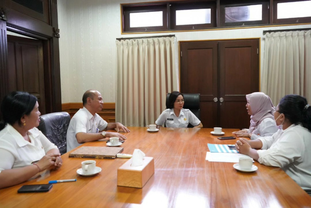 Perjanjian Kerjasama kegiatan Survei Pengukuran Tingkat Kebahagiaan Kab ...